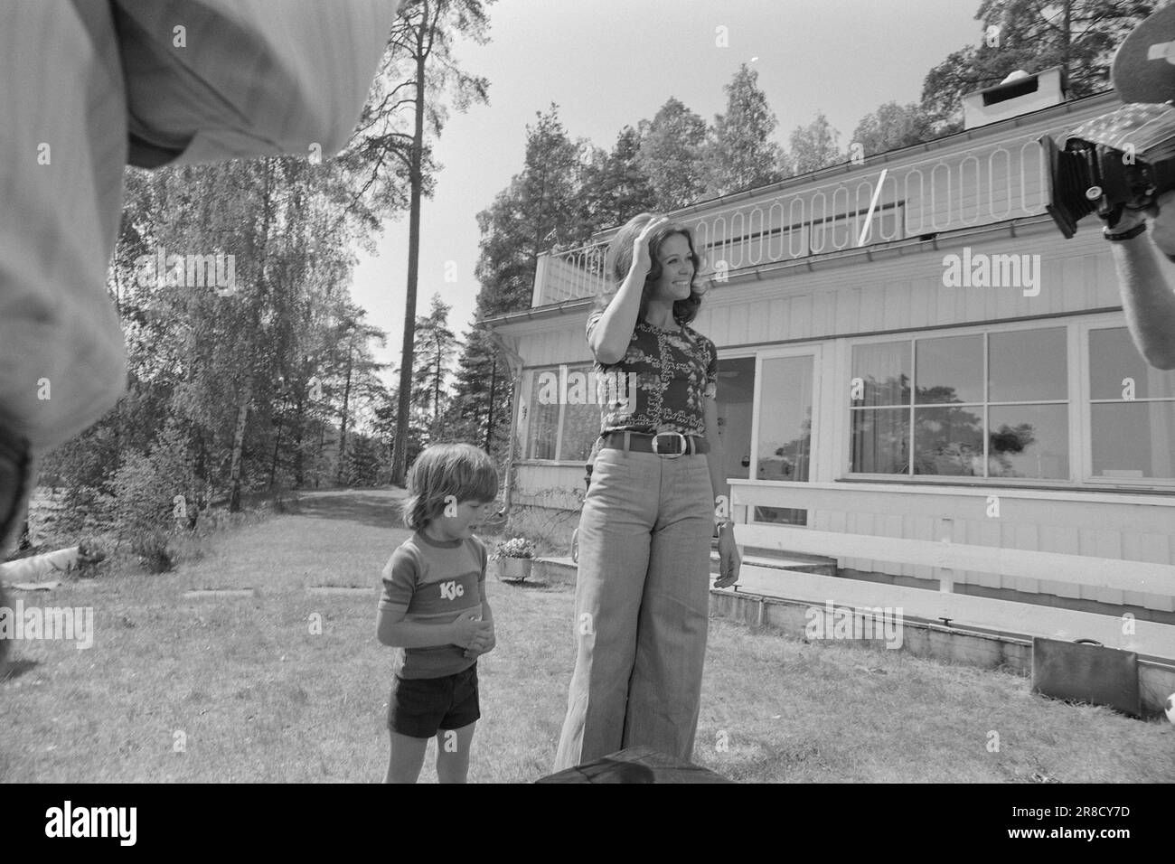 Saturdays millions hi-res stock photography and images - Alamy