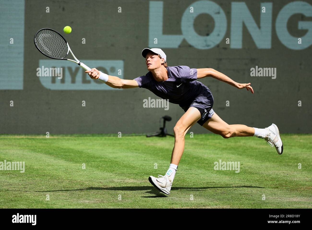 Jannik sinner grass court tennis hi-res stock photography and images ...