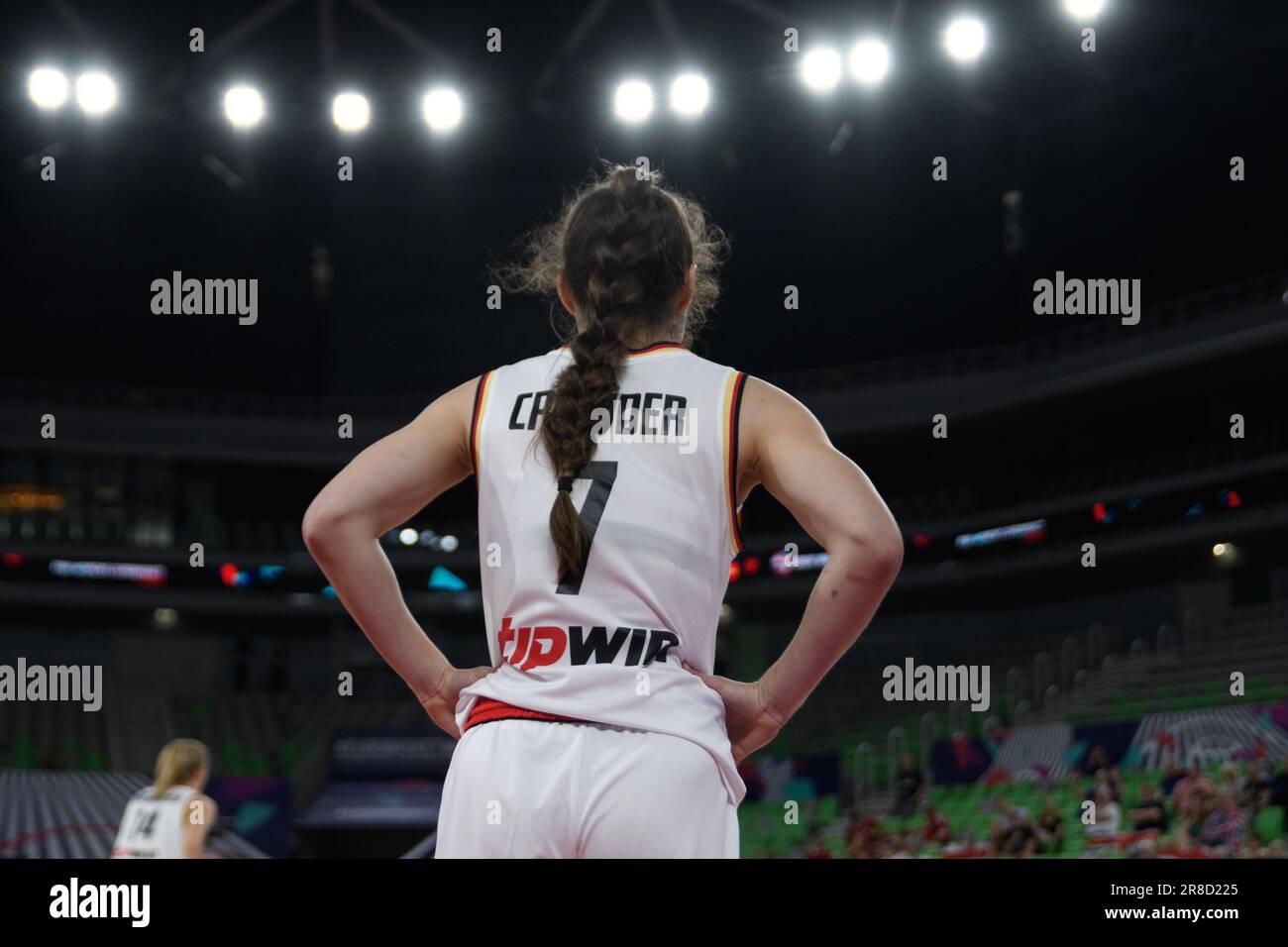 Jennifer crowder hi-res stock photography and images - Alamy