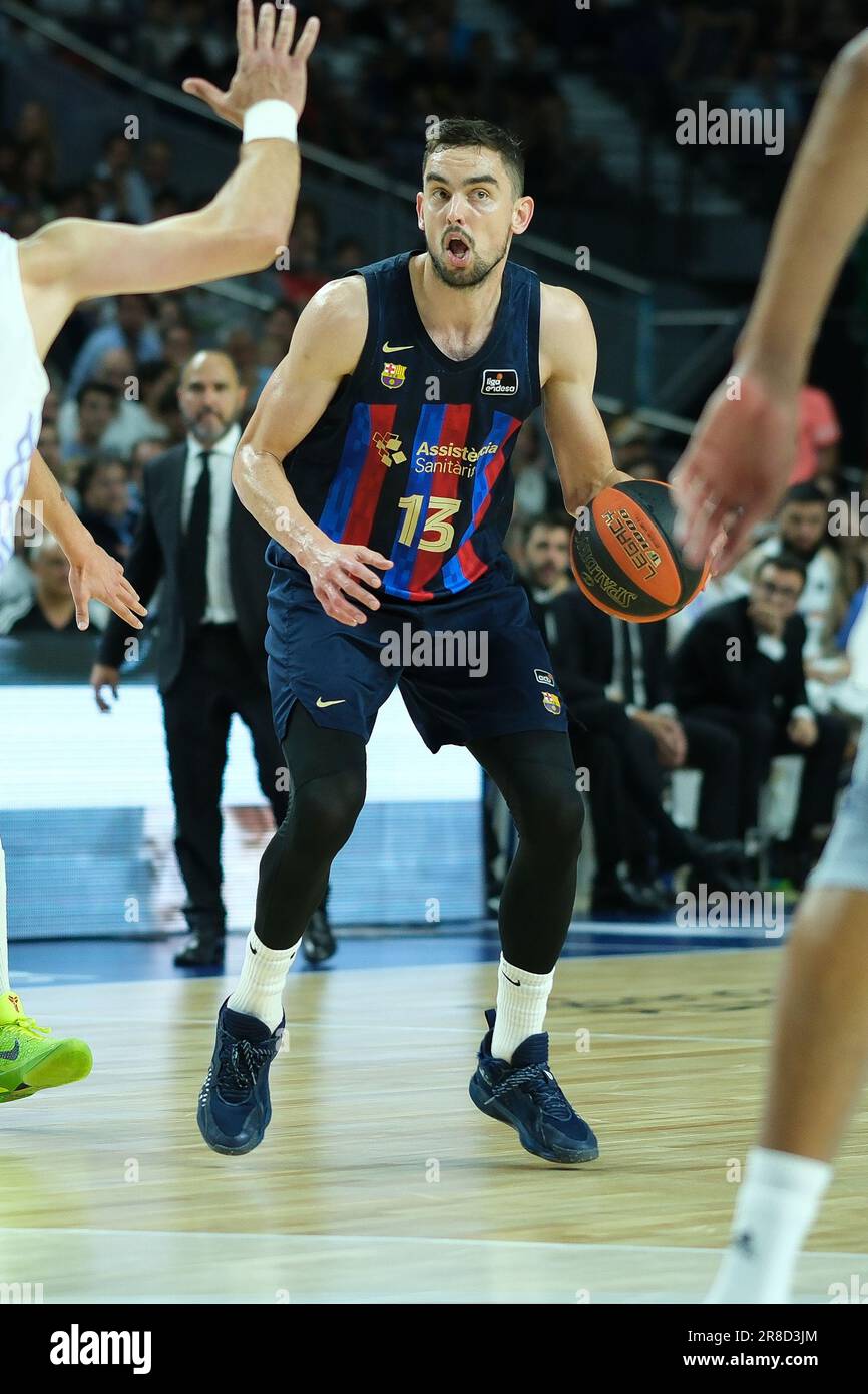 Tomas satoransky basketball hi-res stock photography and images - Alamy