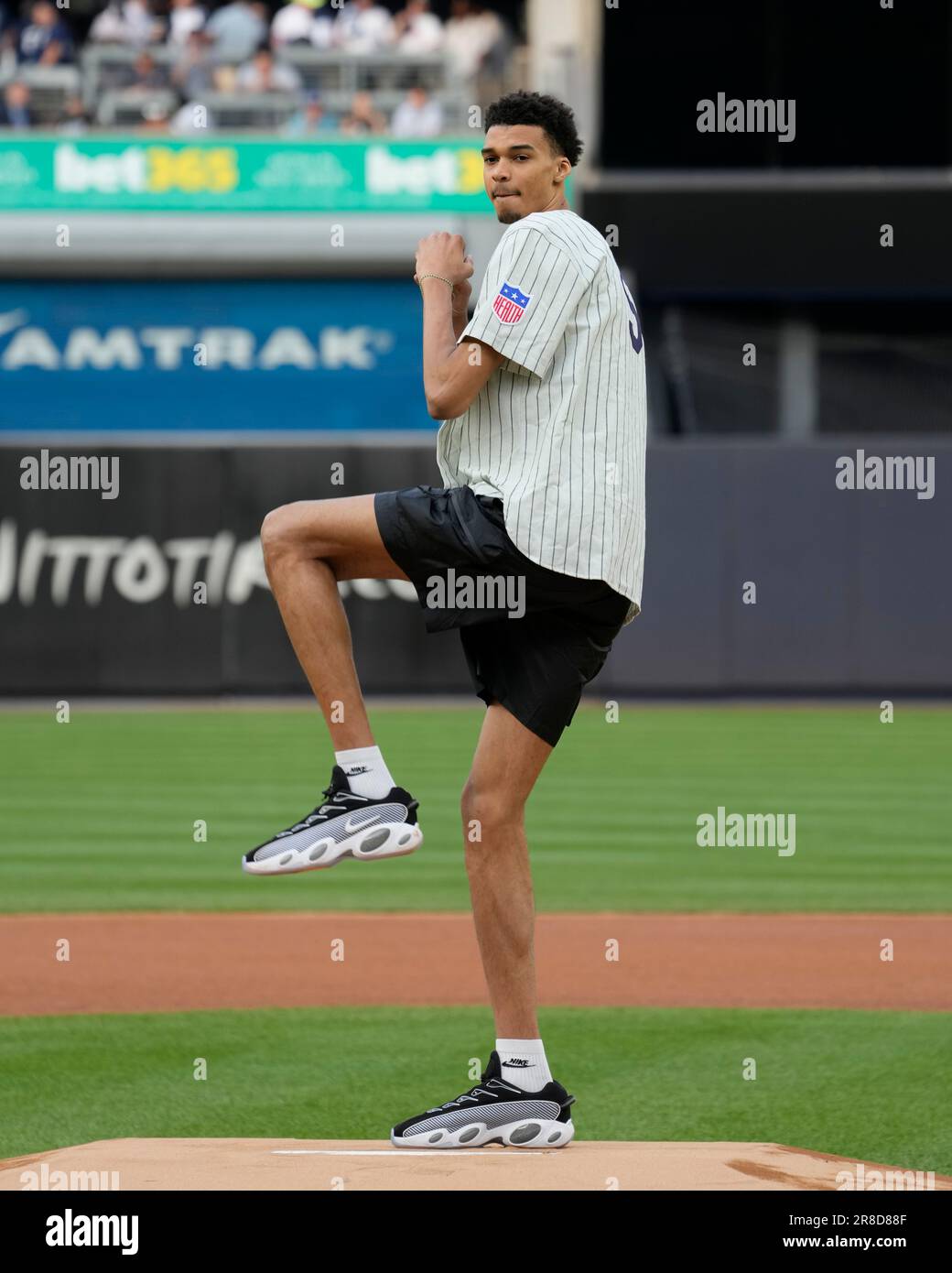 Victor Wembanyama, a projected first-round NBA draft pick, throws the ...