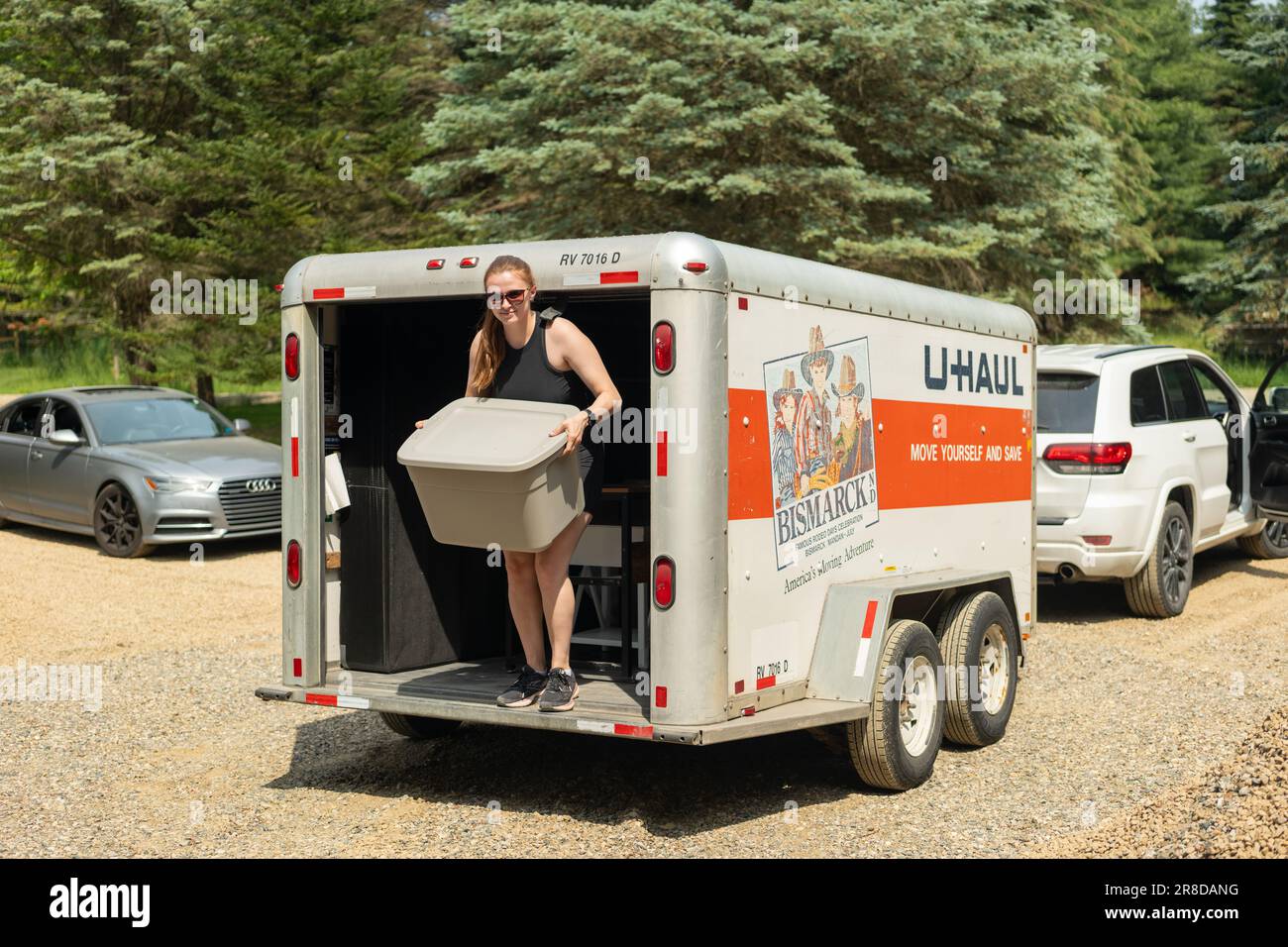 Unloading process hi-res stock photography and images - Alamy