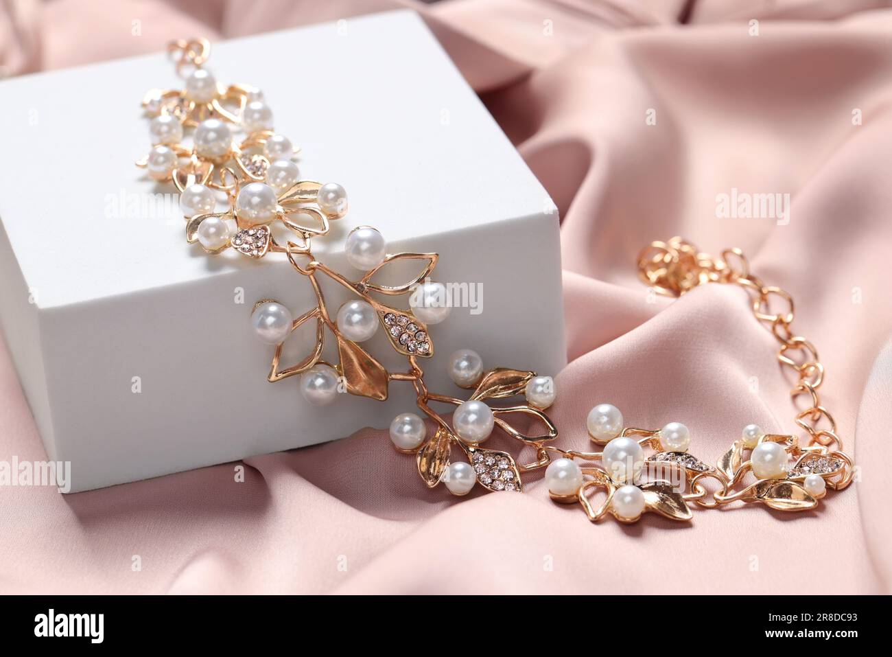 Beige jewelry hi-res stock photography and images - Alamy