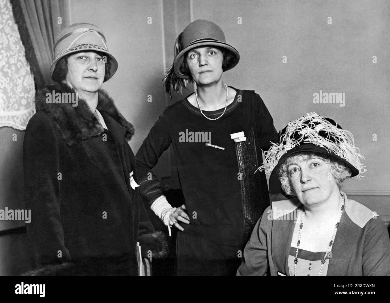 Miss nina y carter hi-res stock photography and images - Alamy