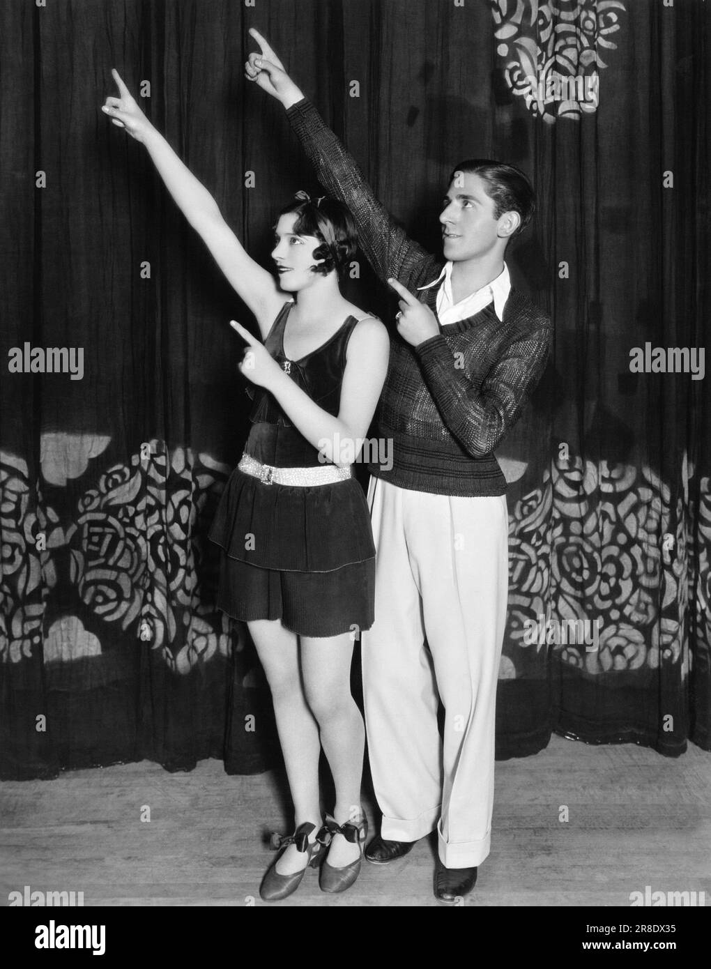 Los Angeles, California: 1928 Dance team members Bud and Eleanor Coll ...