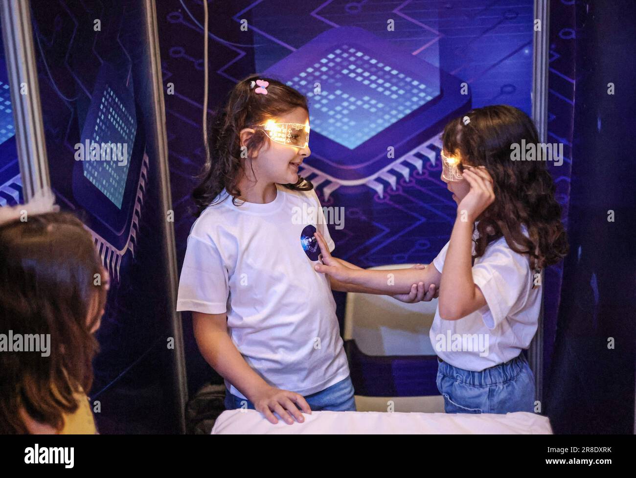 Gaza, Palestine. 20th June, 2023. Palestinian students show their ...