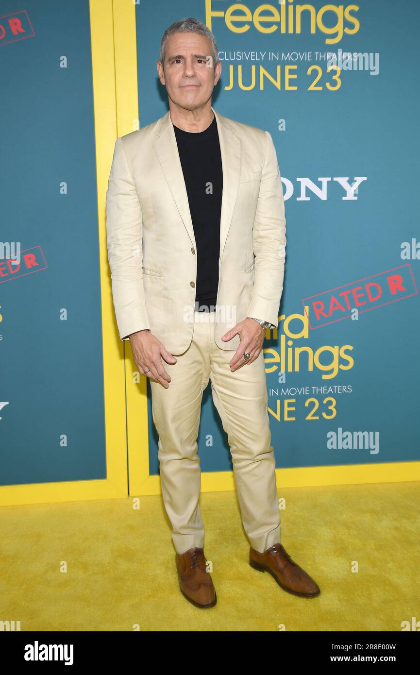 Eye conctact hi-res stock photography and images - Alamy