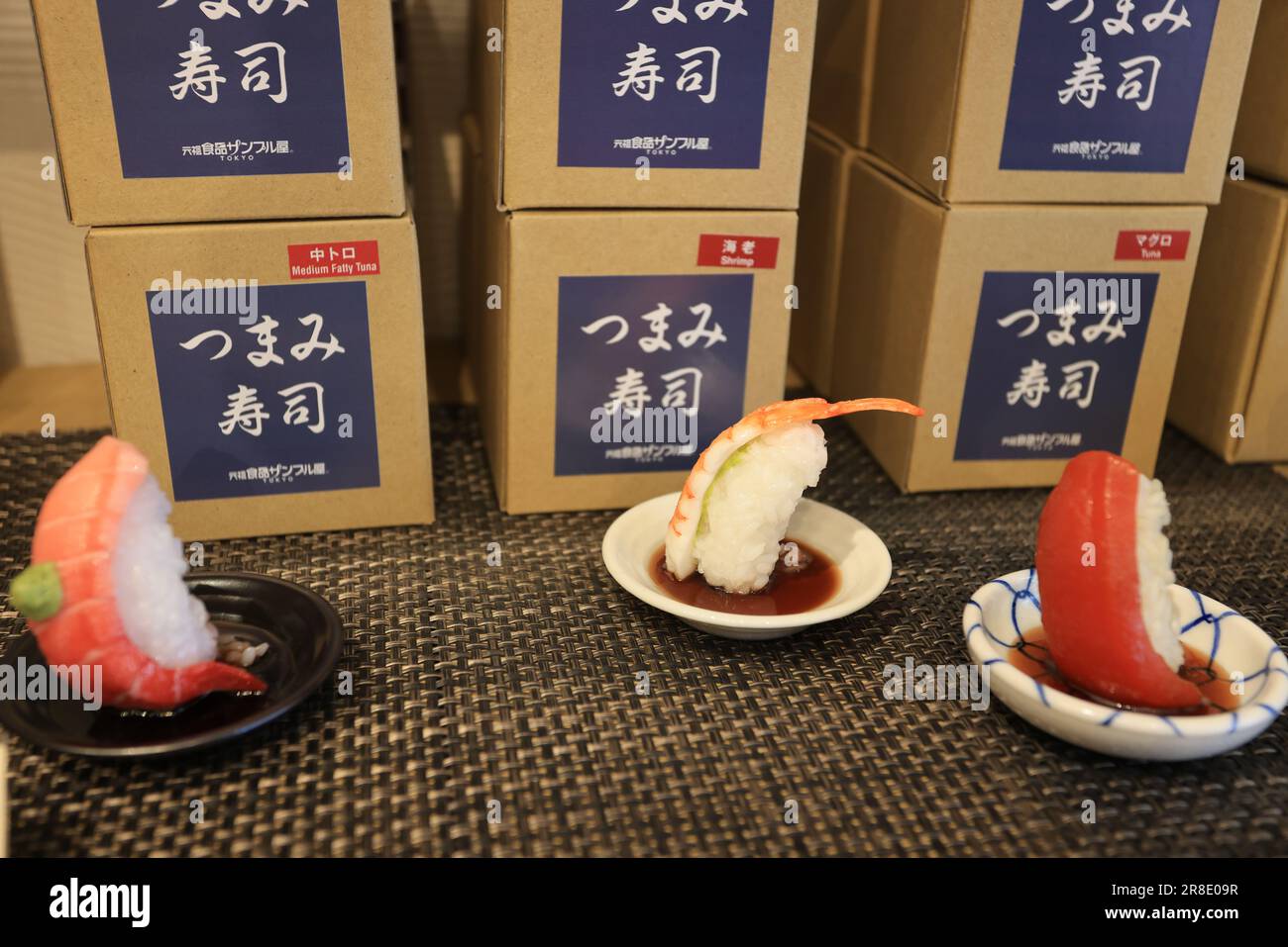 Sushi plastic food display hi-res stock photography and images - Alamy