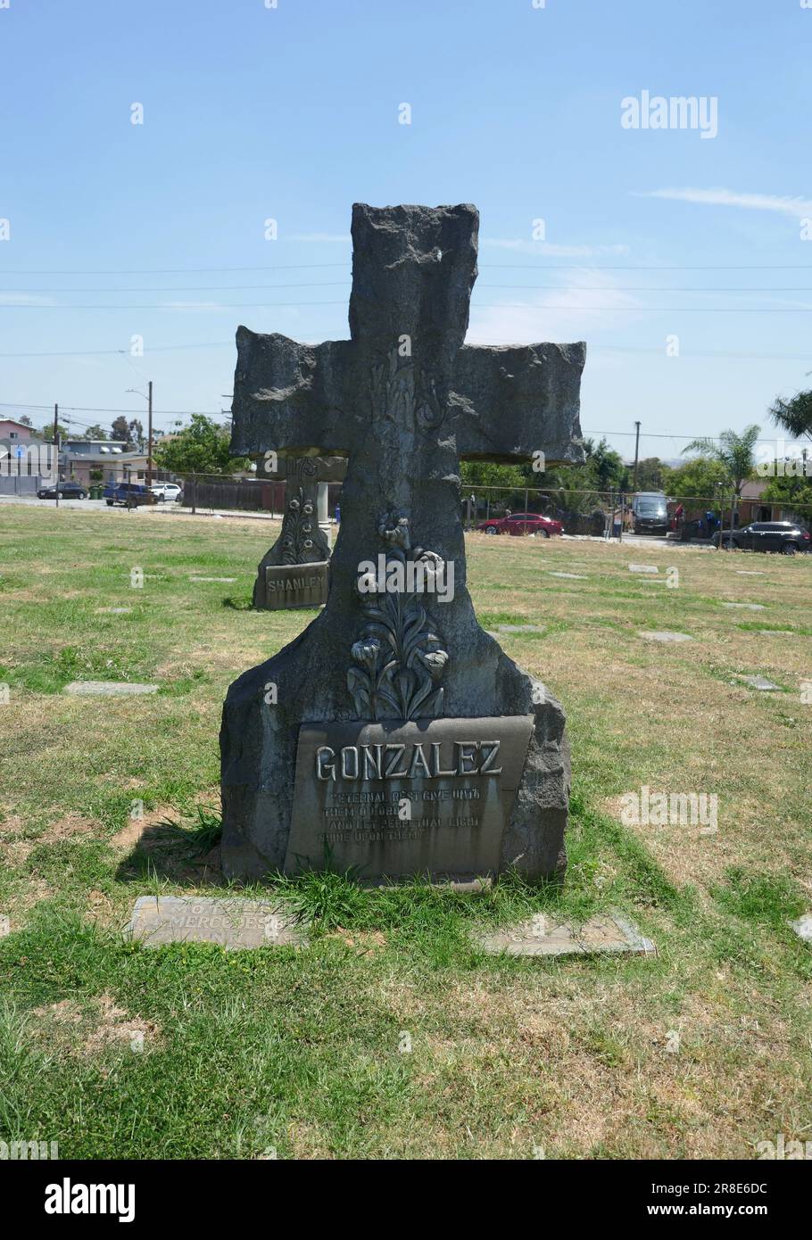Los Angeles, California, USA 20th June 2023 Actress Myrtle Gonzalez Grave at Calvary Cemetery on ...