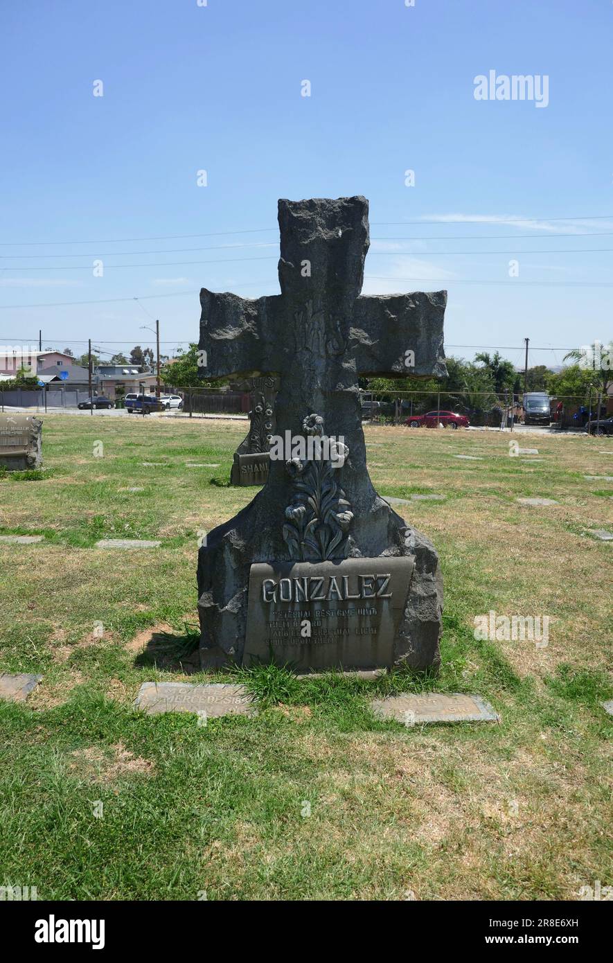 Los Angeles, California, USA 20th June 2023 Actress Myrtle Gonzalez Grave at Calvary Cemetery on ...
