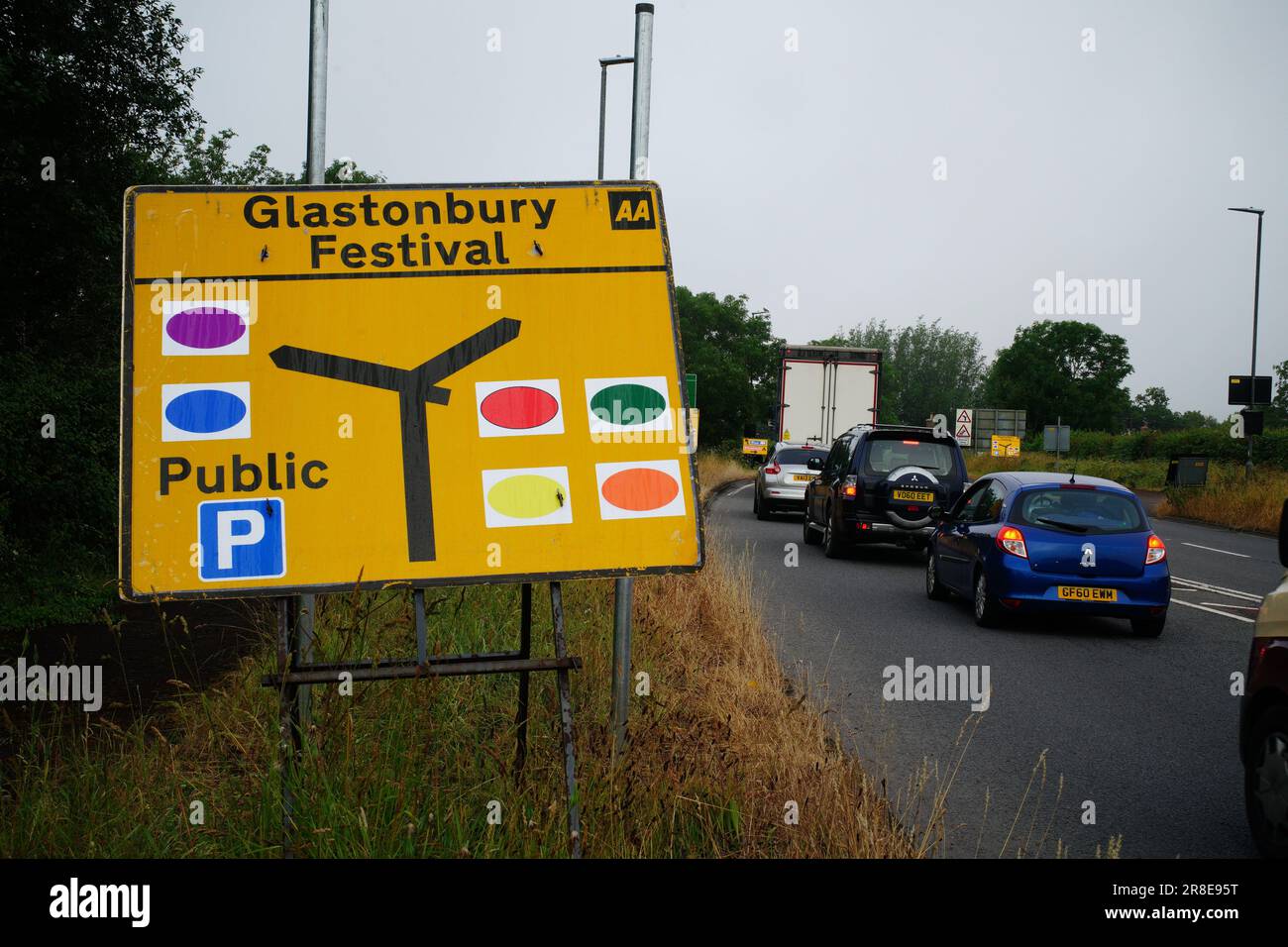 Glastonbury 2023 sign hi-res stock photography and images - Alamy