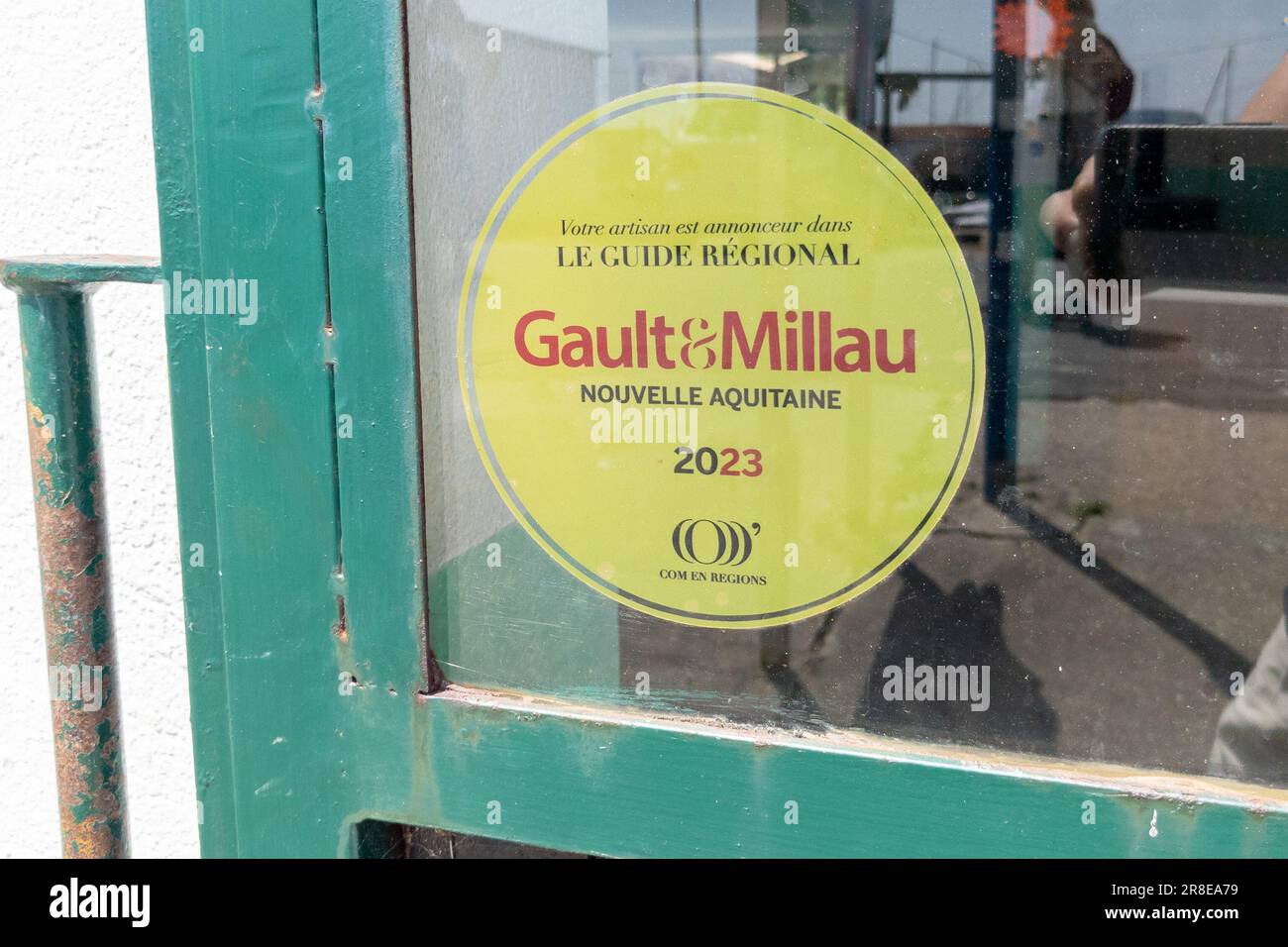 Bordeaux , Aquitaine France - 06 06 2023 : Gault & Millau logo brand ... Bordeaux , Aquitaine France - 06 06 2023 : Gault & Millau logo brand ...