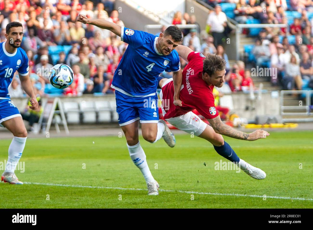 Oslo 20230620.Stefan Strandberg in a duel with Nicholas Ioannou during ...