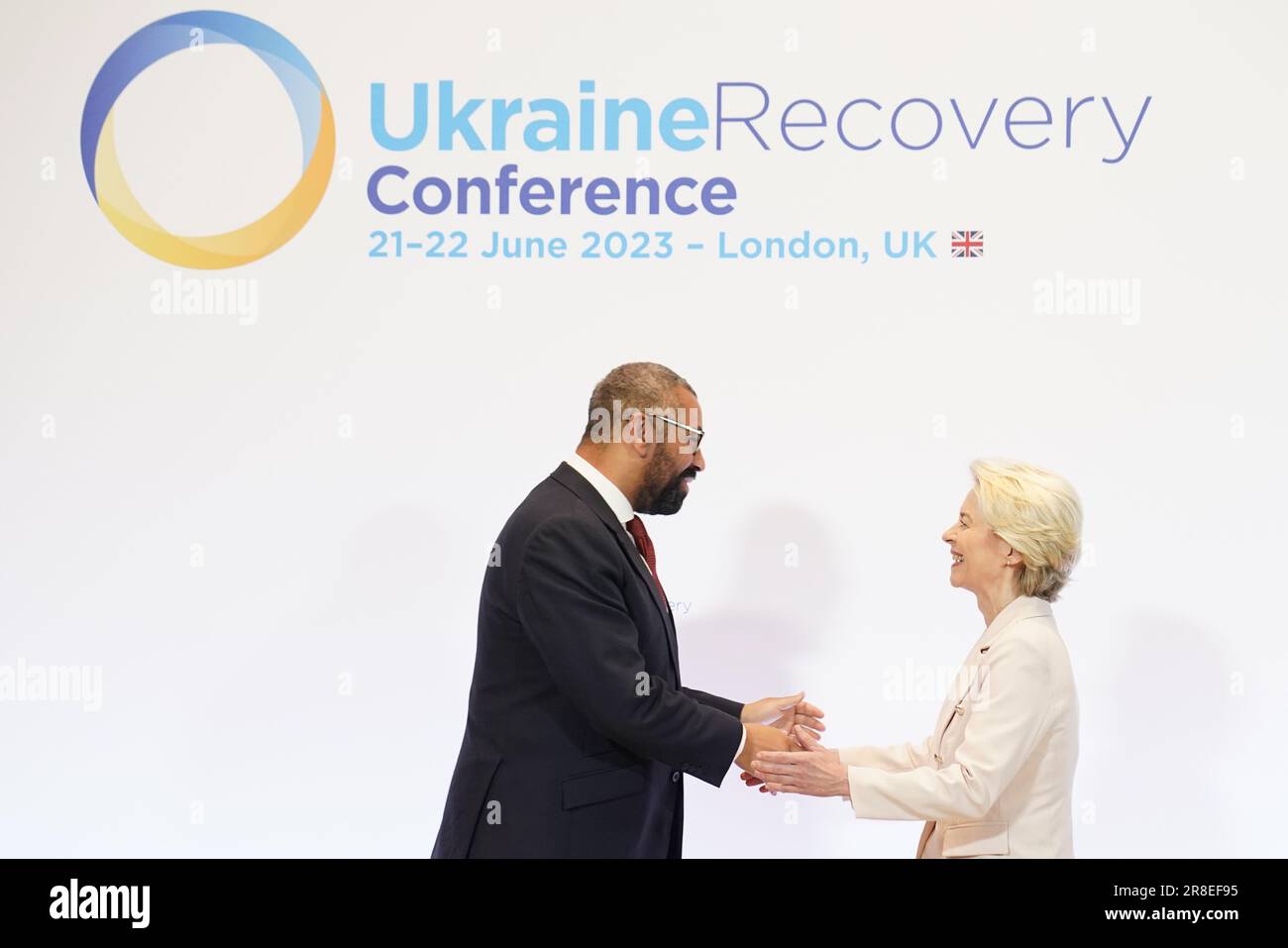 Cleverly von der leyen hi-res stock photography and images - Alamy