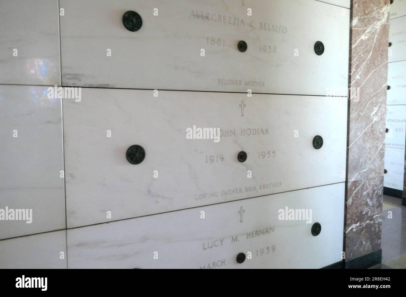 Los Angeles, California, USA 20th June 2023 Actor John Hodiak Grave in ...