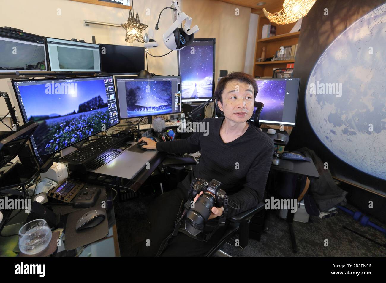 Japanese planetarium image creator, photographer and CG artist Kagaya ...