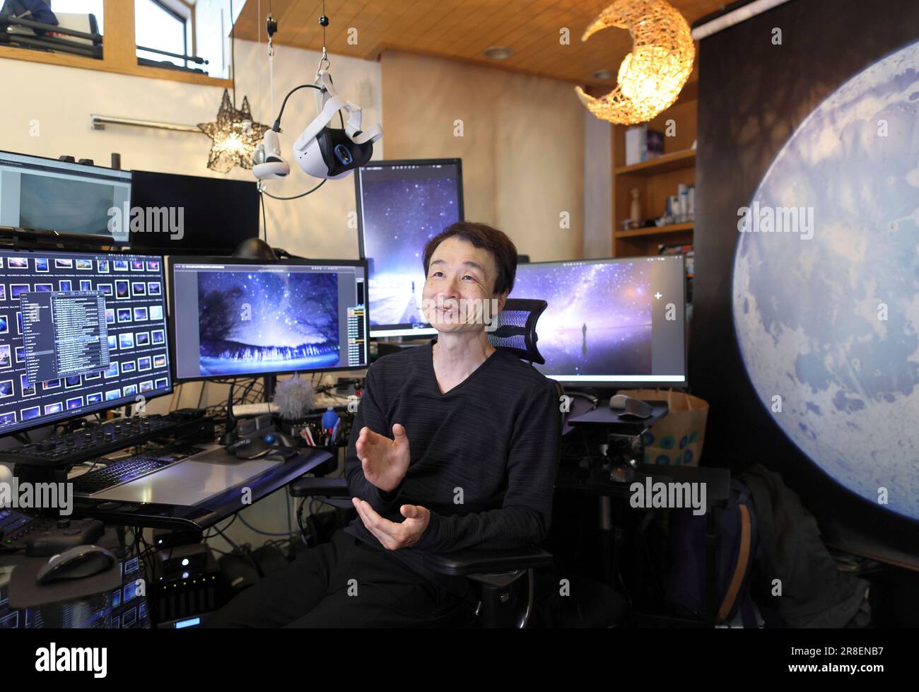 Japanese planetarium image creator, photographer and CG artist Kagaya ...