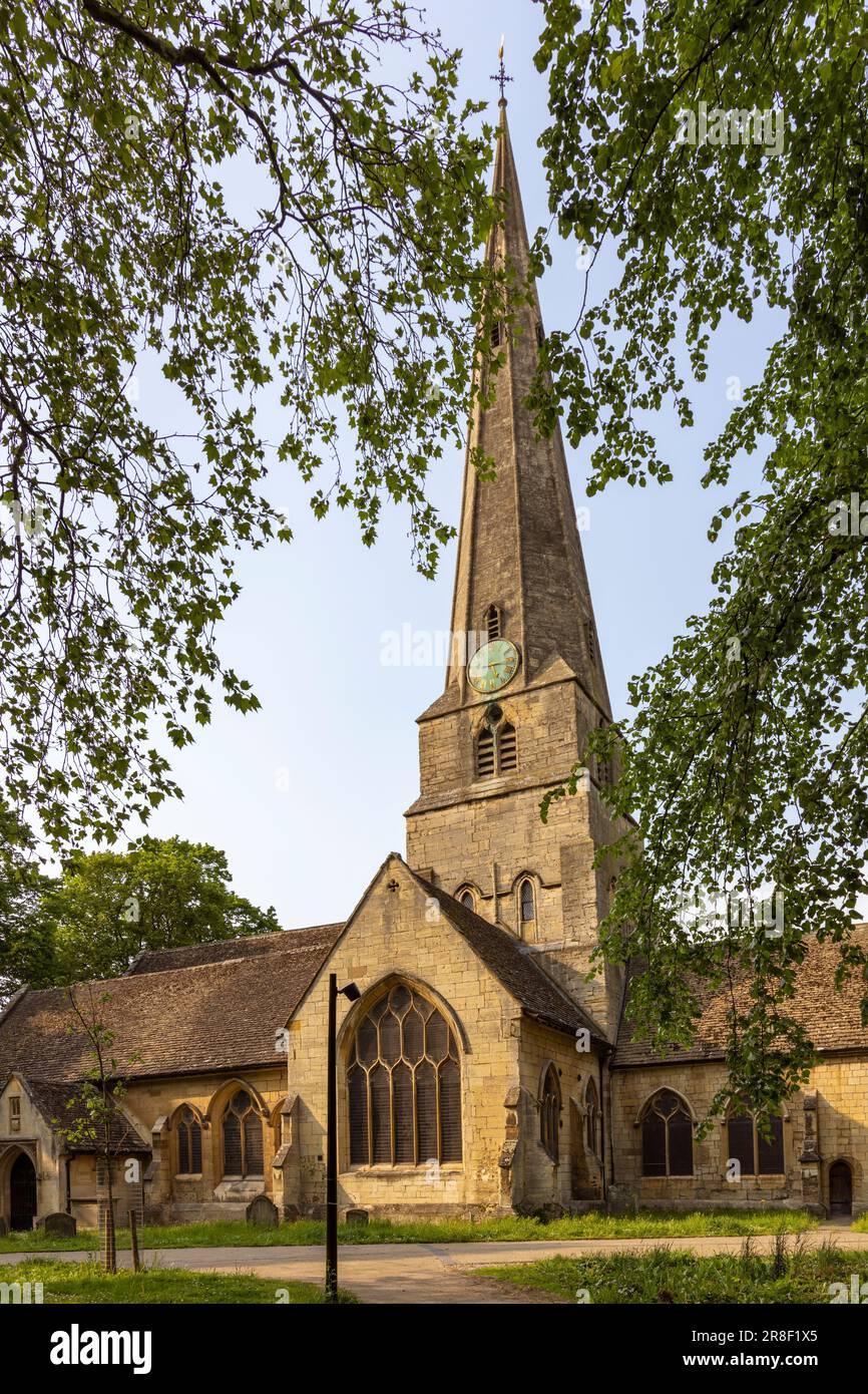 St Mary's Minster Church, Cheltenham, England, Uk Stock Photo - Alamy