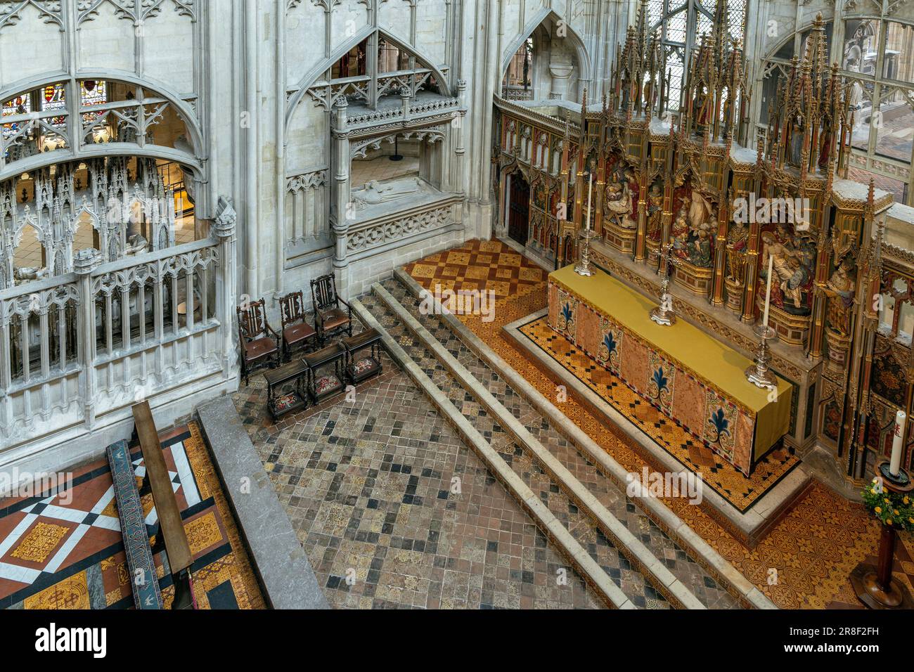 Gloucester cathedral art hi-res stock photography and images - Alamy