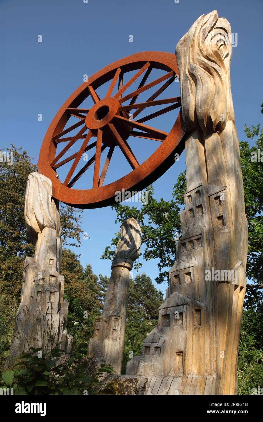 Site of the small-scale abandoned Victorian Esk Valley / Holme House ...