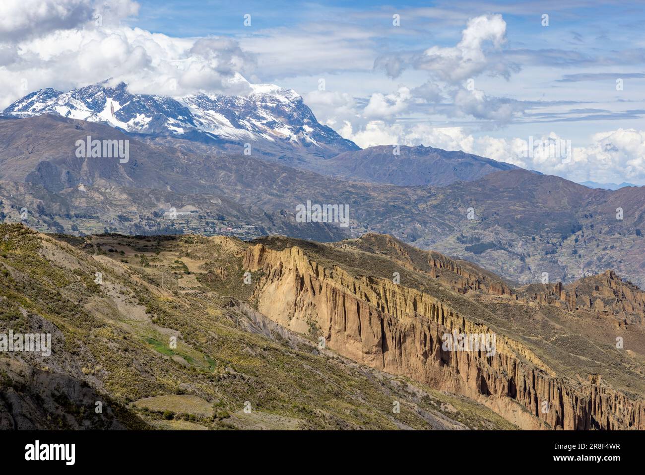 Exploring the beautiful Palca Canyon, a natural sight in the ...
