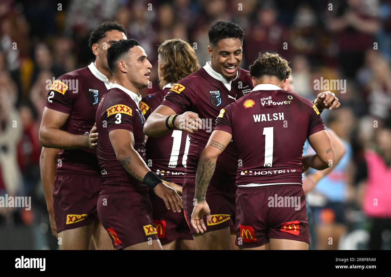 Brisbane, Australia. 21st June, 2023. Murray Taulagi (centre) of the ...