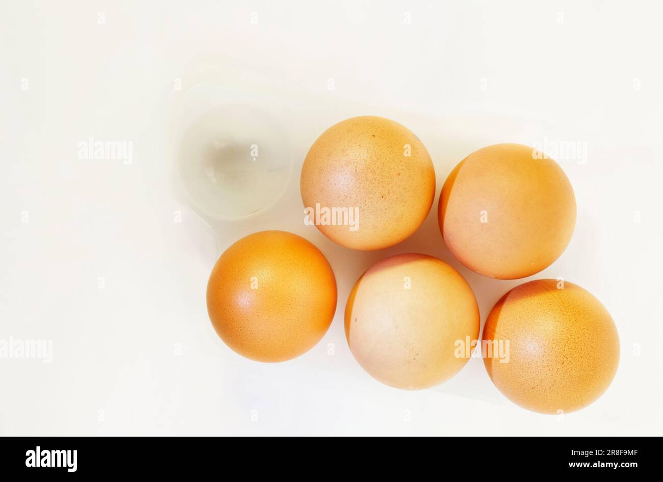 Five eggs in egg box , healthy eating Stock Photo - Alamy