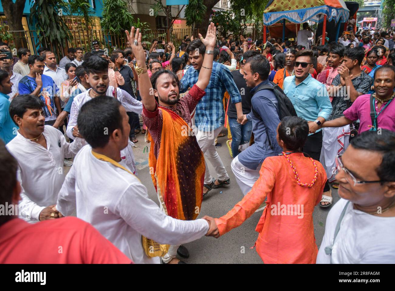 Iskcon images hi-res stock photography and images - Alamy