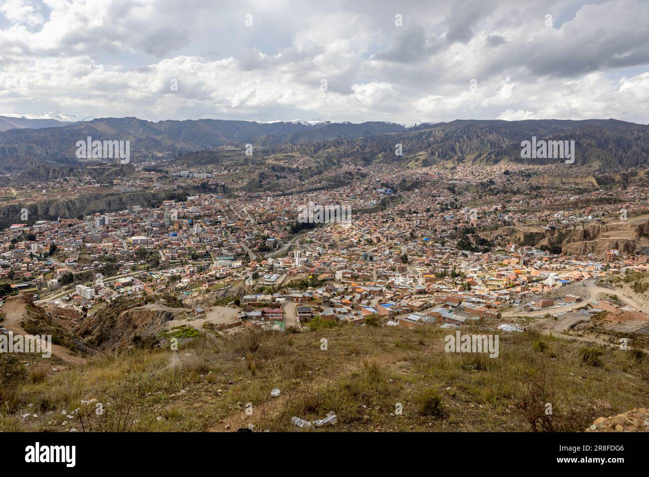 View from the scenic road to the landmark Muela del Diablo over the ...