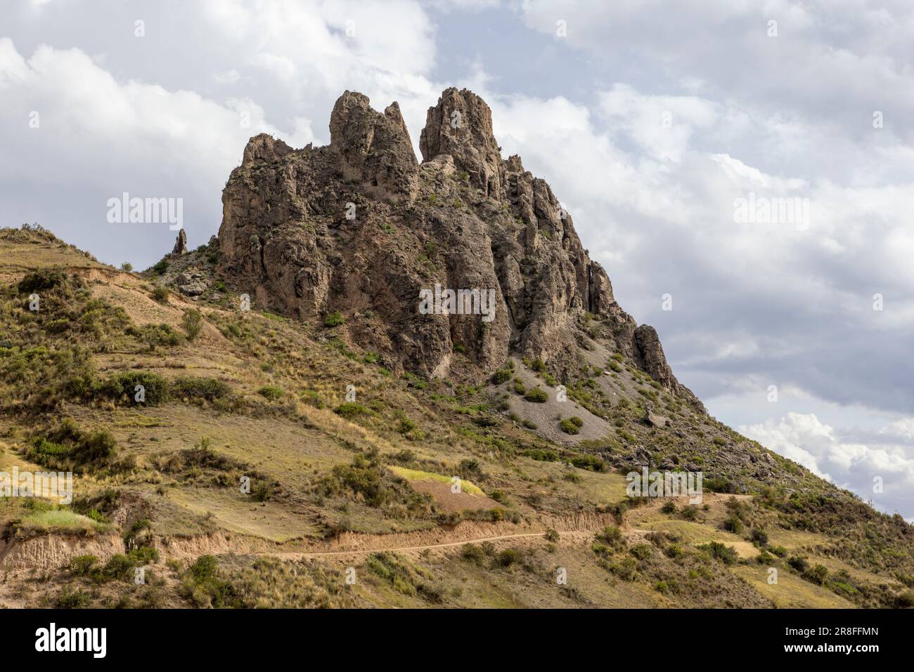 Beautiful hike to the landmark and viewpoint Muela del Diablo close to ...