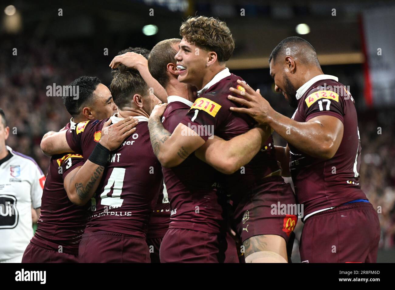 Brisbane, Australia. 21st June, 2023. Reece Walsh (centre) of the ...
