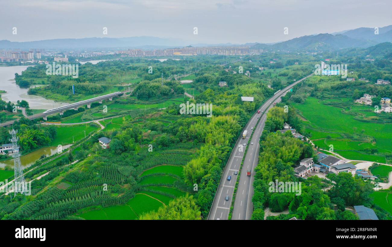 CHONGQING, CHINA - JUNE 20, 2023 - An aerial view of an overpass at a ...