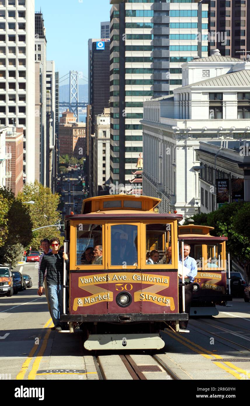 Cable Car on California Street, San Francisco, CA, USA Stock Photo - Alamy