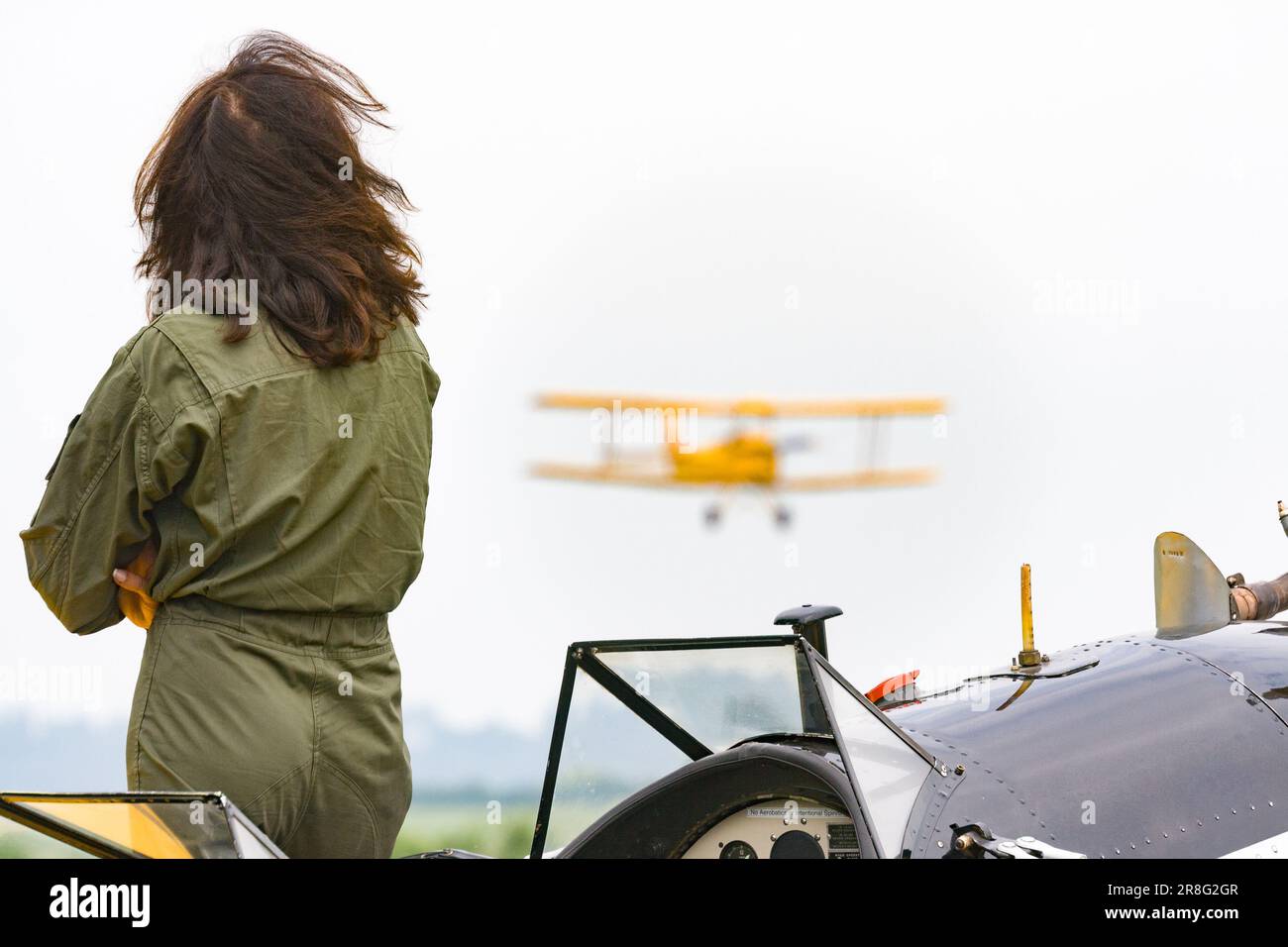 A Flying Day at the Shuttleworth Collection with Tracey Curtis-Taylor ...