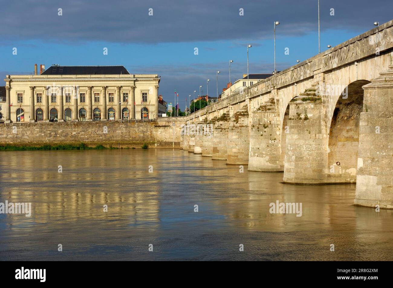 Stone bridge over the Loire, Saumur, Pays de la Loire, France, Loire ...