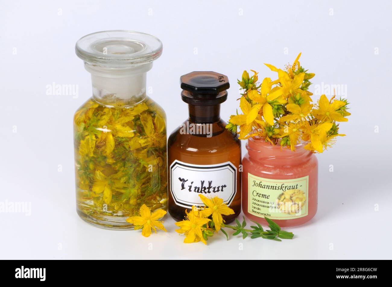 Common St John's wort (Hypericum perforatum), St. John's wort tincture ...