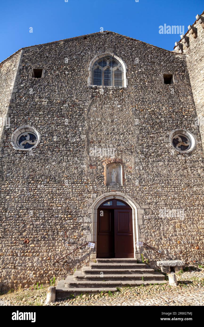 Eglise sainte marie madeleine de perouges hi-res stock photography and ...