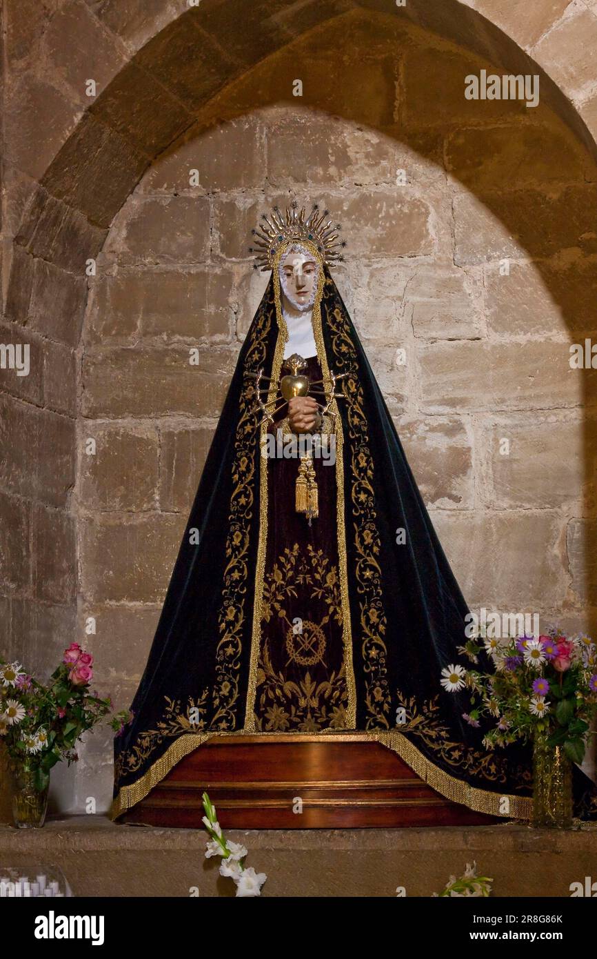 A statue of the Virgin Mary in the Cathedral of Santo Domingo de la ...