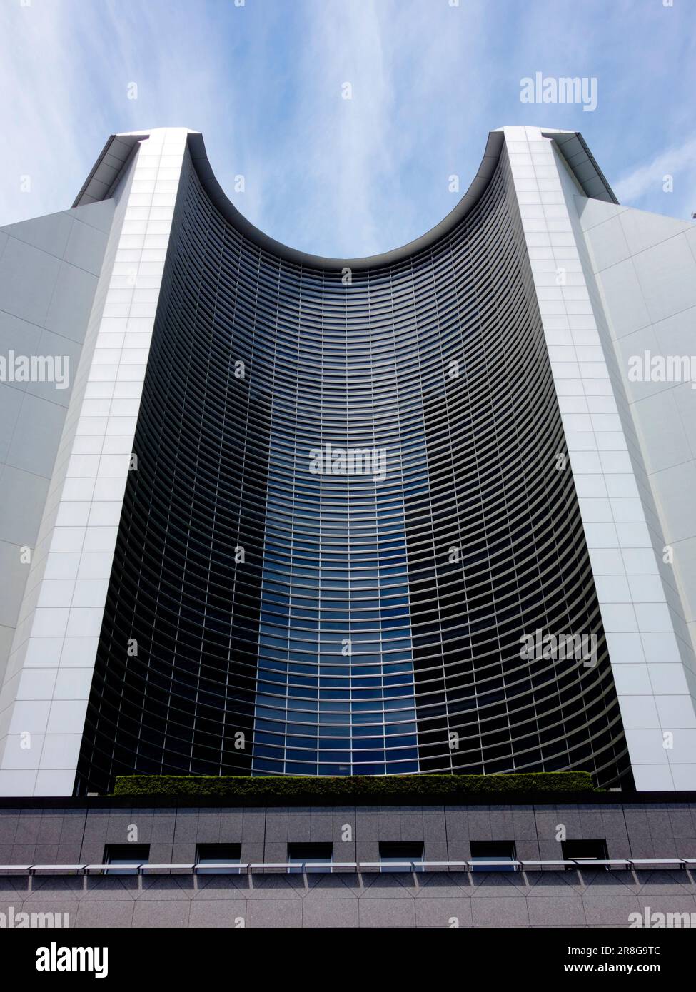 Osaka Prefectural Police Headquarters Stock Photo - Alamy