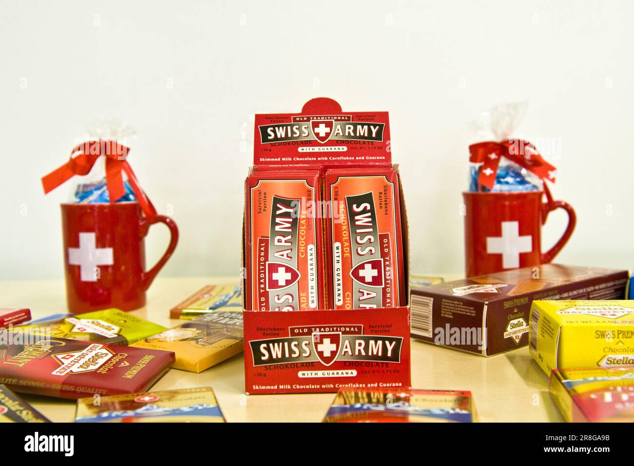 Swiss flag chocolate hi-res stock photography and images - Alamy