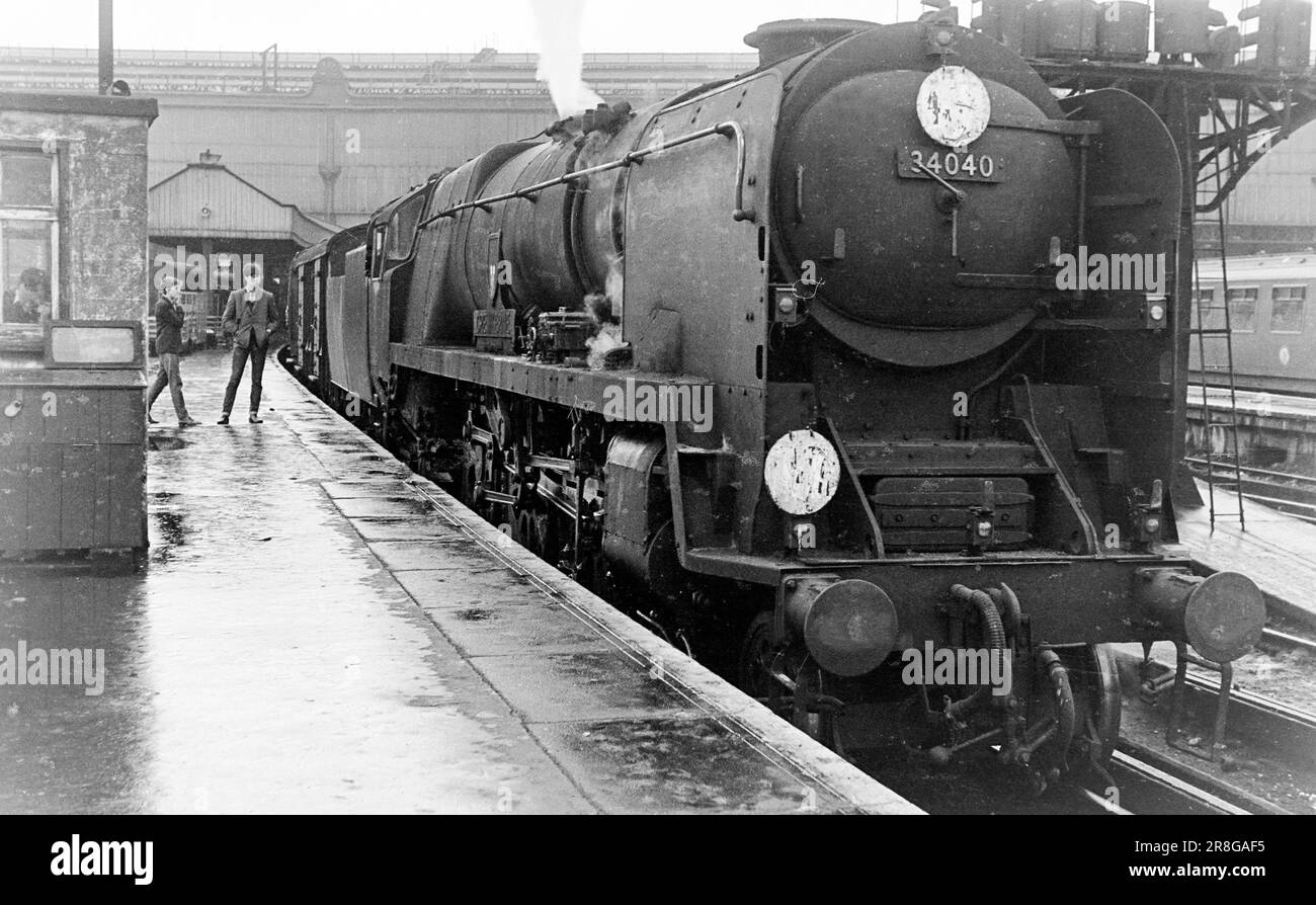 Crewkerne Black and White Stock Photos & Images - Alamy