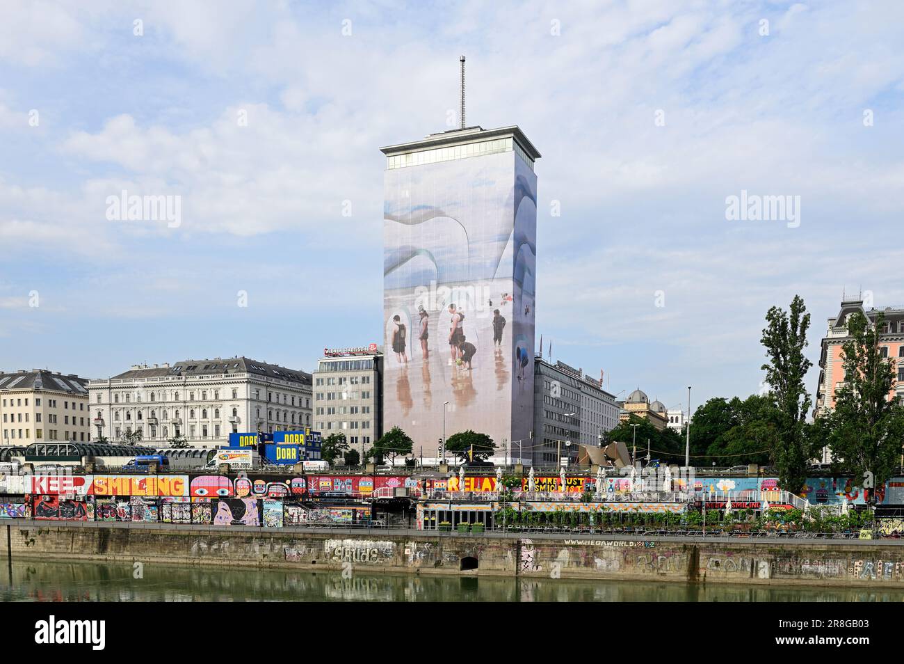 Ring tower wrapping hi-res stock photography and images - Alamy