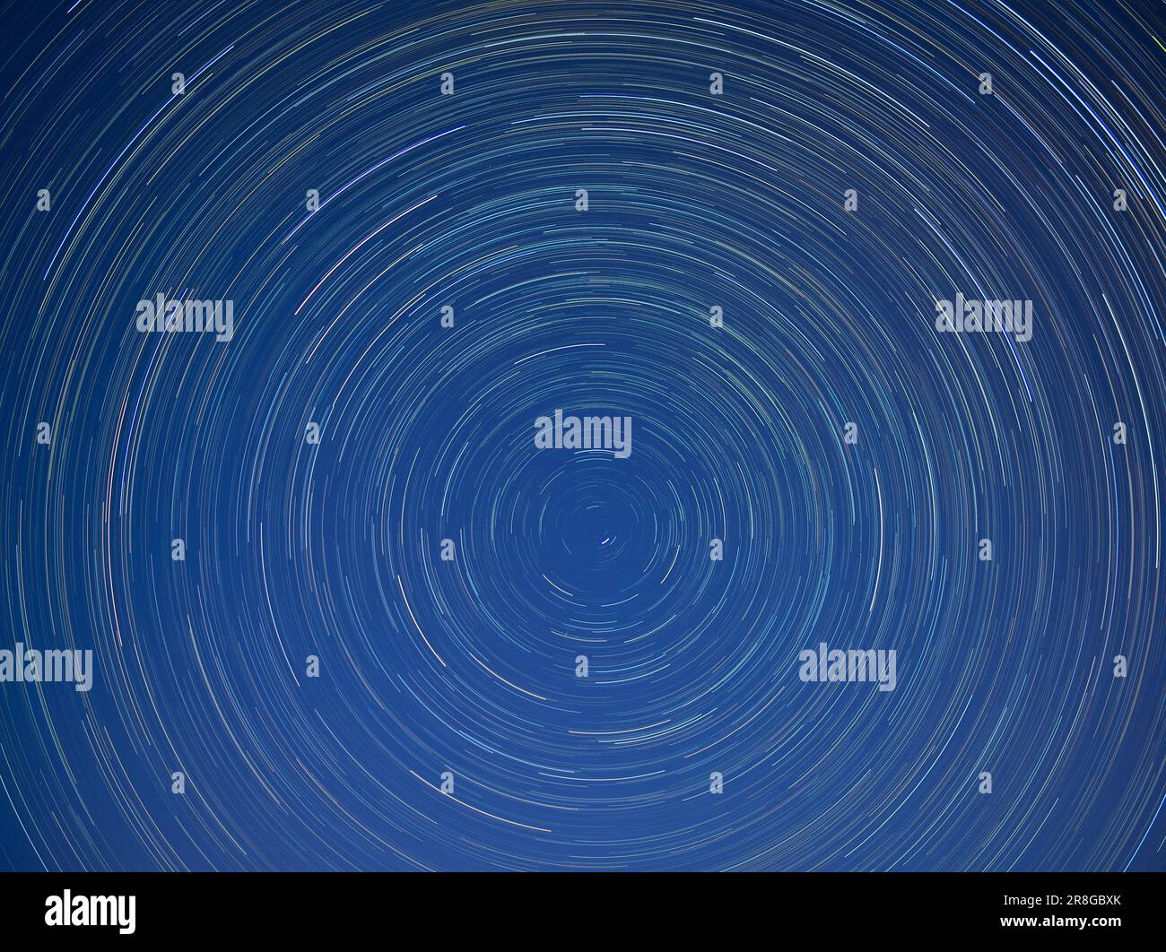 Perfect Circular star Trails Stock Photo - Alamy