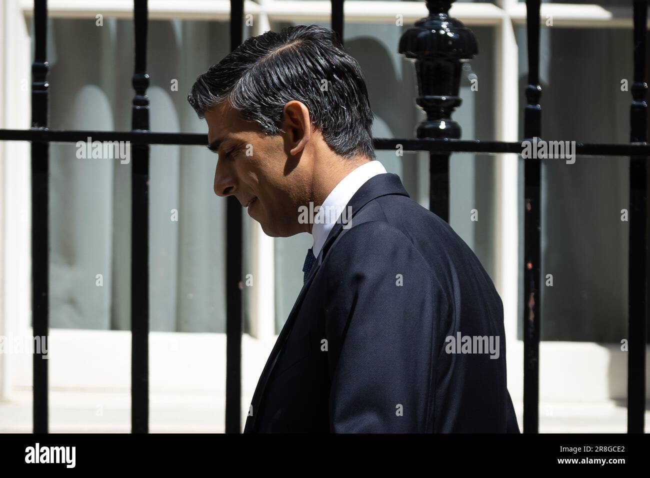 Prime Minister Rishi Sunak, leaves 10 Downing Street for Parliament to ...