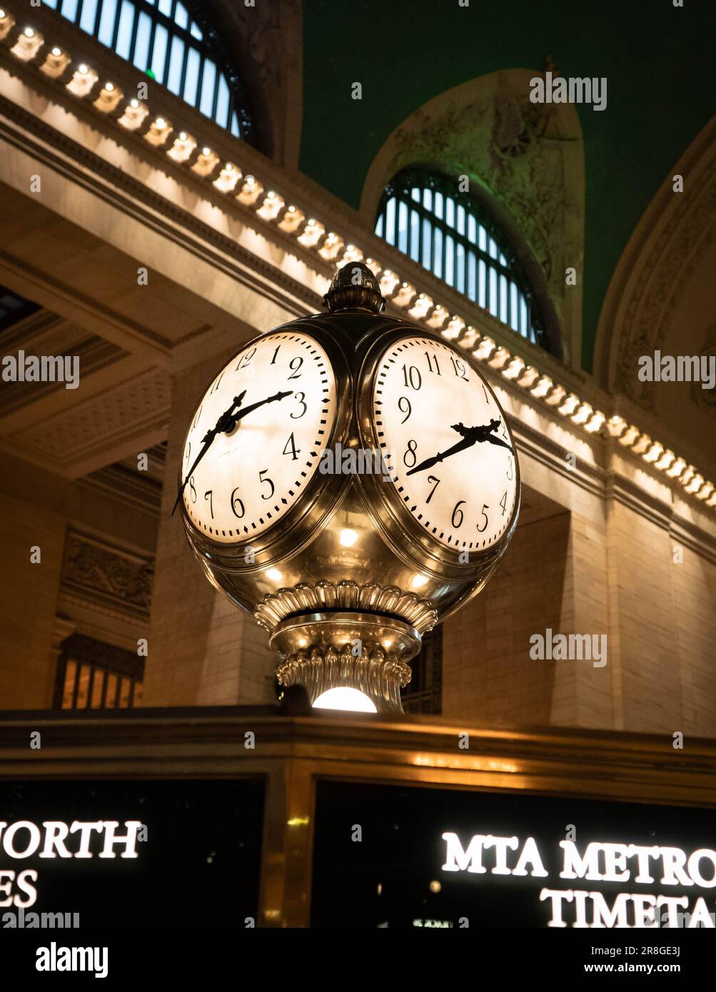 The historic clock at Grand Central Train Terminal in New York City ...