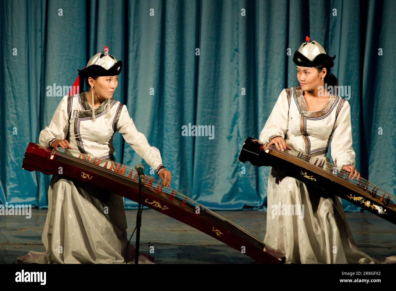 Traditional Dance and Song, Ulaan Baatar, Mongolia Stock Photo - Alamy