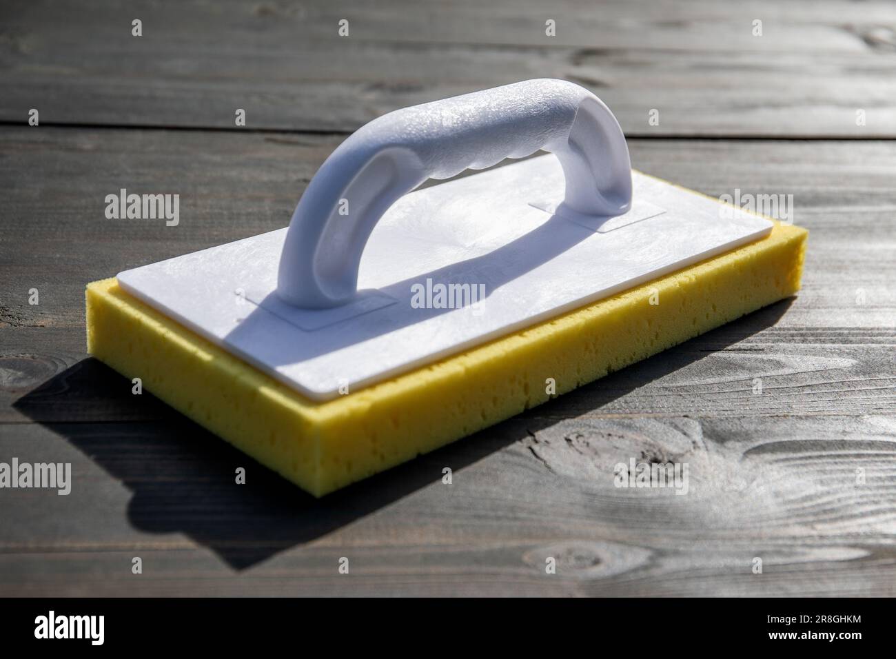 Moisture absorbing sponge hi-res stock photography and images - Alamy