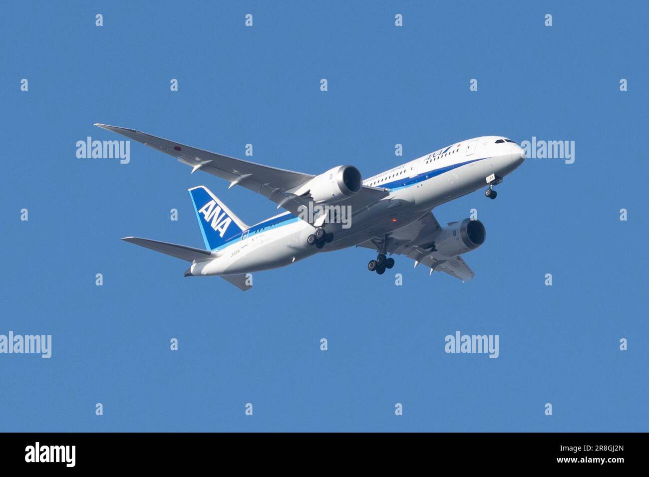 March 3, 2023, Tokyo, Japan: An ANA Boeing 787 Dreamliner on final ...