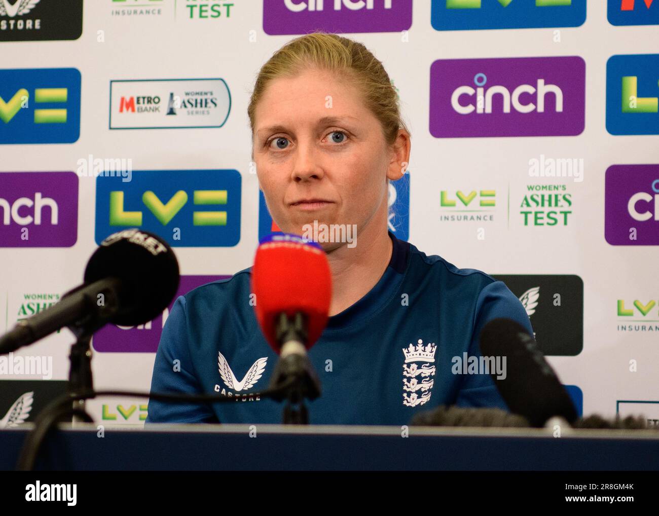 Heather knight obe press conference hi-res stock photography and images ...