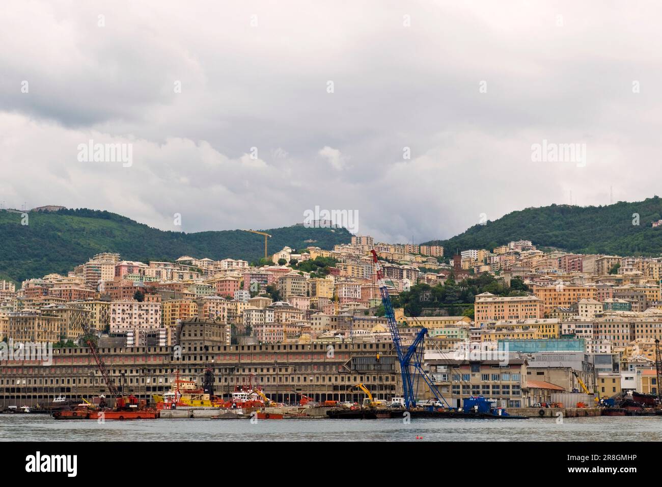 Harbour crane at naval harbour hi-res stock photography and images - Alamy